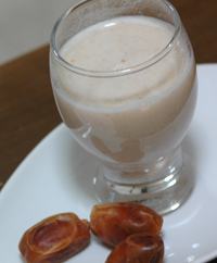 Kurma 'Milk Shake' - MyResipi