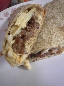Resepi Wholemeal Wrap Guna Daging Burger, Semudah ABC!