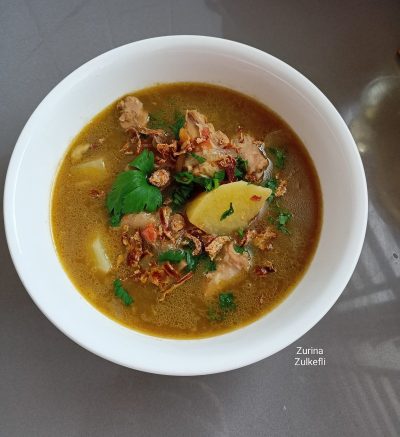 Sup Ayam Pekat Berempah, Masuk 2 BAHAN Ini, Memang Menyelerakan!