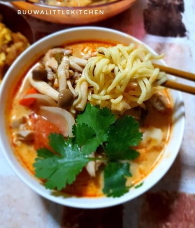 Mee Tomyam Paling Ringkas, Tak Tumbuk Bawang Apa Pun Masih Sedap!