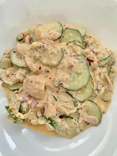 Resepi Salad Timun Tuna Berkrim, Hanya Perlu Hiris & Gaul Terus Siap!