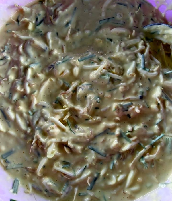 Cucur Udang Simple Tanpa Bahan Penaik, Kena Gaul Tepung Dalam Ais!