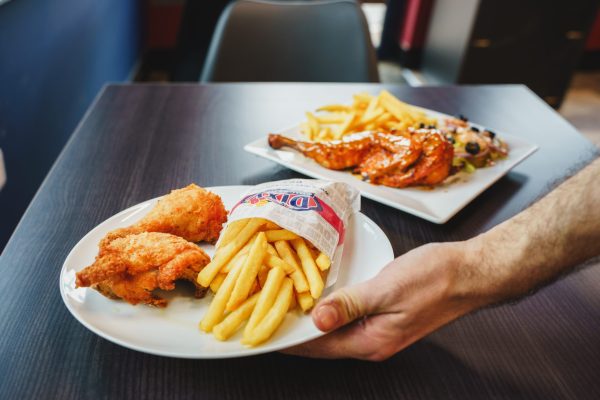 Kedai Fast Food Halal Di Luar Negara, Makan Tanpa Was-Was!