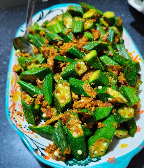 Cara Buang Lendir Bendi Semasa Tumis, Tip Sebenar Rupanya Begini!