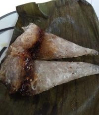 Kuih Abok Abok, Begini Cara Bungkus & Kukus Supaya Lembut & Harum!