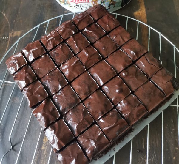 Cara Buat Brownies Kedut Yang Paling Senang, Confirm Tak Gagal!