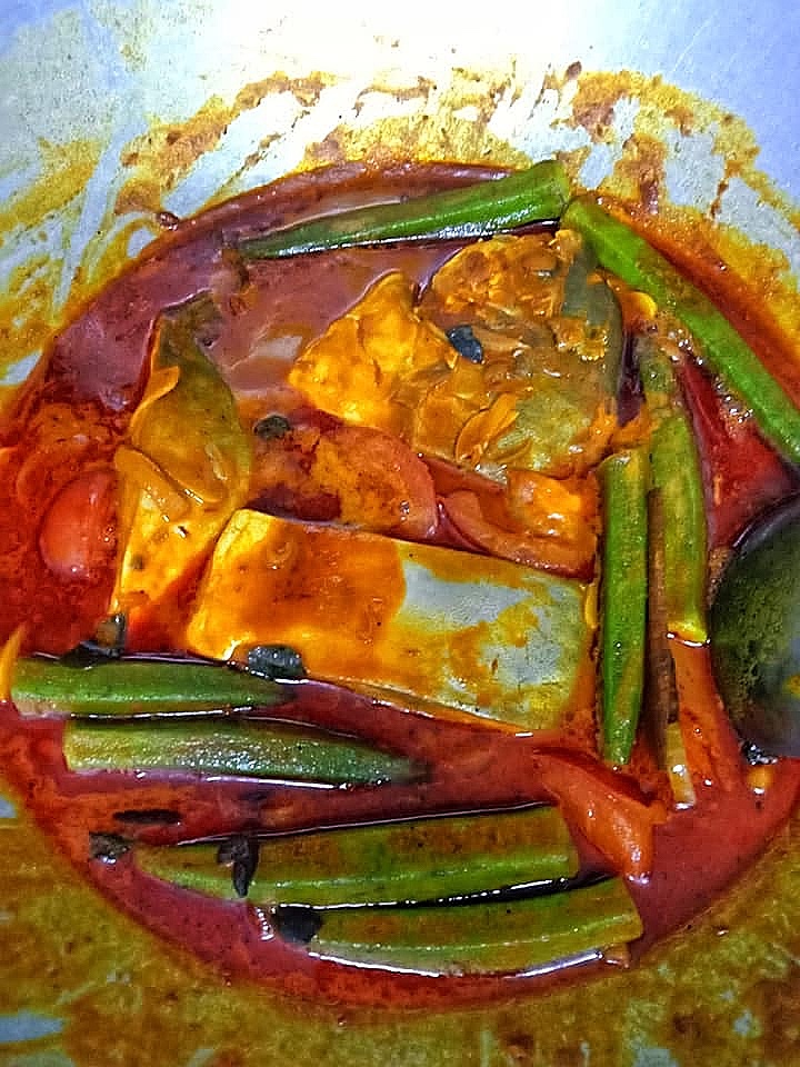 Resepi Kari Ikan Mamak Pekat Likat Sedap Macam Dekat Kedai!