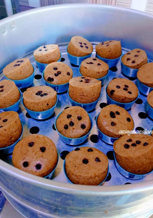 Cara Buat Apam Pisang Coklat Chip Guna Blender, Gebu Gebas!