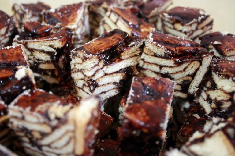 Resepi Kek Batik Mudah Tanpa Telur Hanya Guna 5 Bahan
