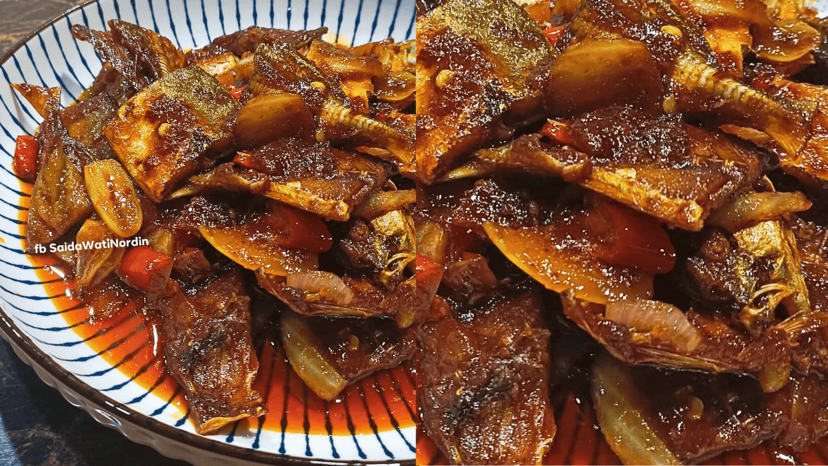 Sambal Tumis Ikan Masin Yang Buat Selera Bangkit, Lauk Ringkas Padu!