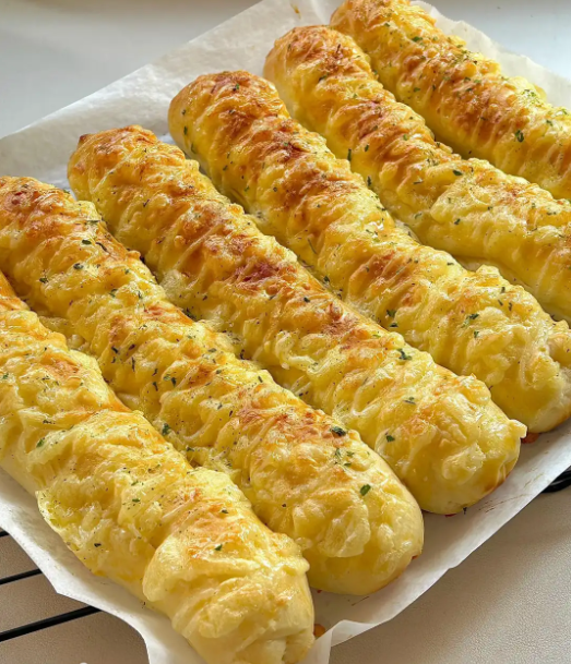 Roti Cheese Yang Gebu, Lembut & Wangi, Sekali Gigit Terus Jatuh Cinta!
